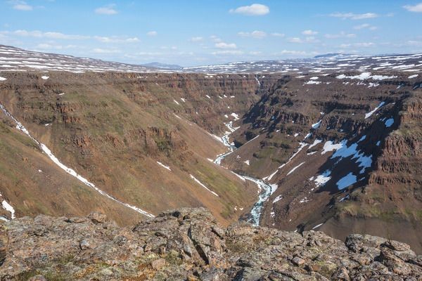 Ancient volcanoes sound 'warning bell' over climate warming | Faculty ...